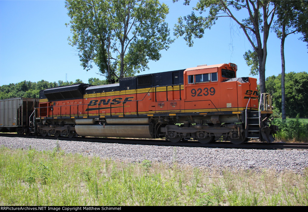 BNSF 9239 - DPU